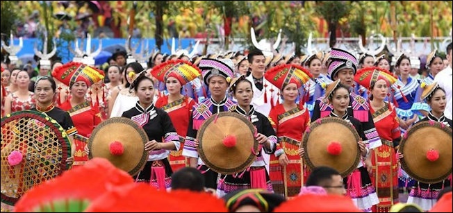 MAONAN MINORITY: HISTORY, LIFE, RELIGION, CULTURE | Facts and Details